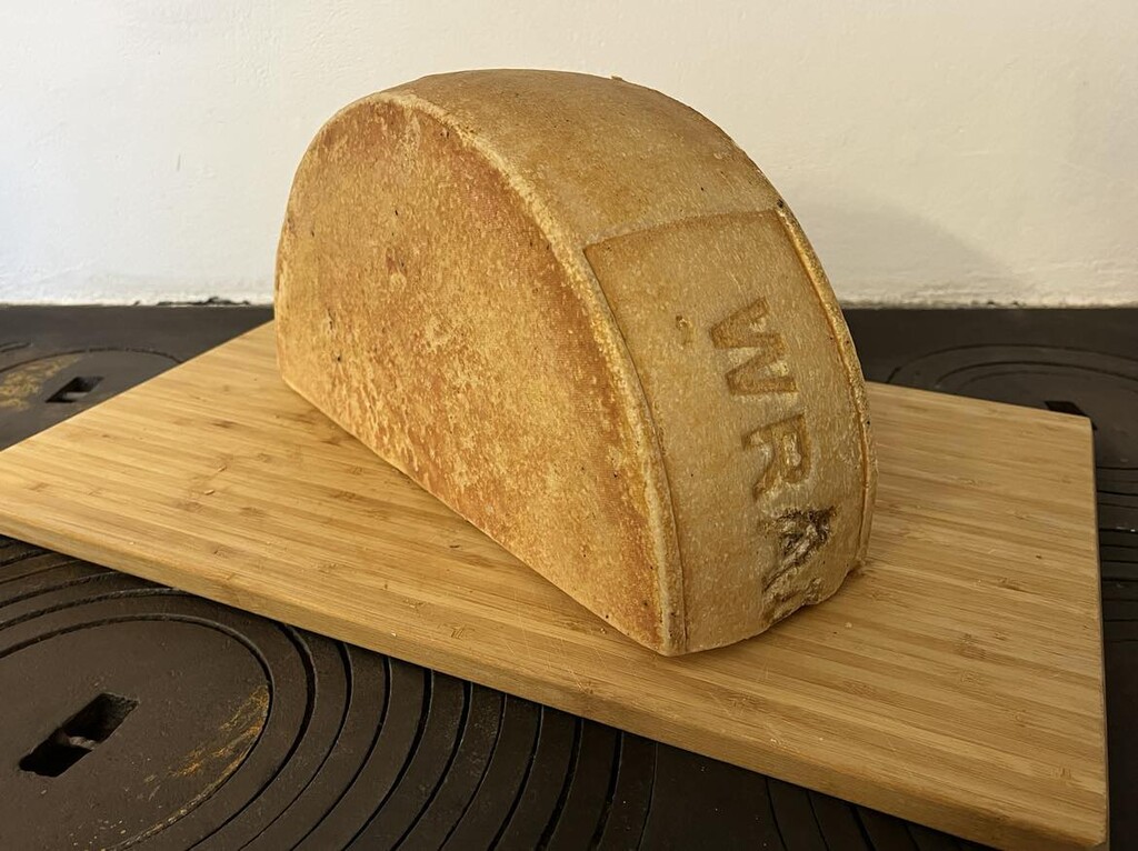 Nu finns det utsökt goda svenska ostar i gårdsbutiken - Axmar bruk